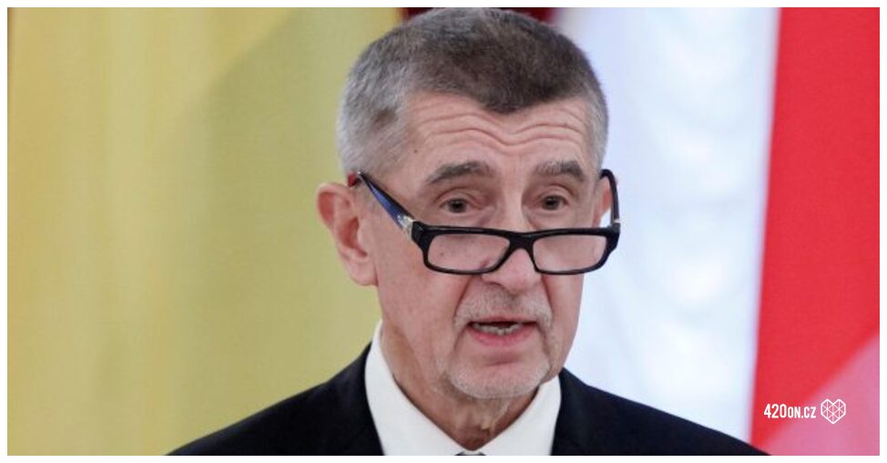 Бабиш признал, что получил 2,2 миллиона крон от своей жены Моники в качестве подарка | 420on.cz