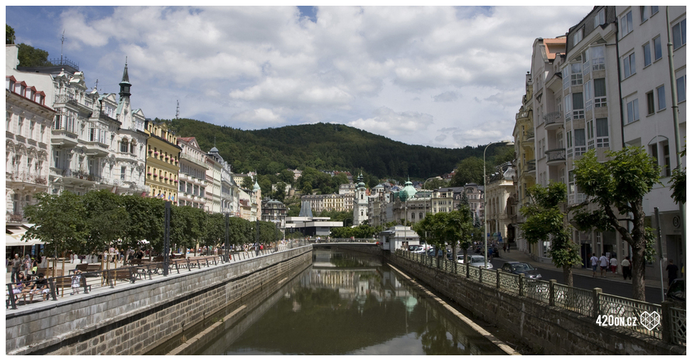 В Карловы Вары быстрее: новые участки трассы D6 ускорят поездки на запад Чехии | 420on.cz