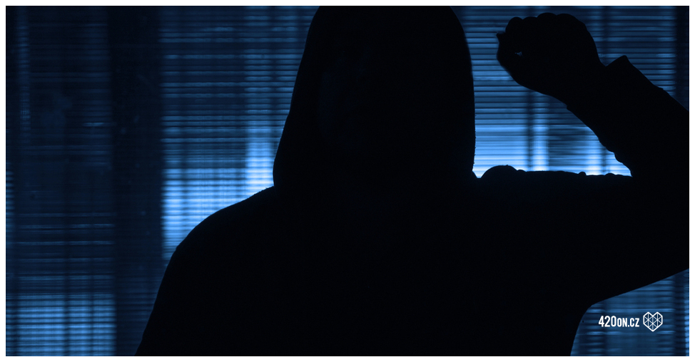 Разборки между двумя иностранцами в Клатови закончились попыткой убийства | 420on.cz